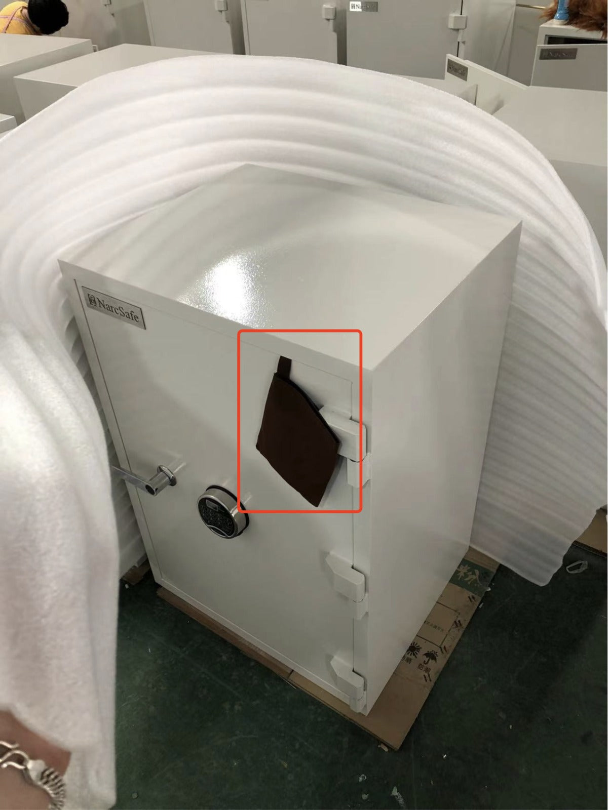 Pharmacy Narcotic Safe NM-302022 (Medium Size) – Narcsafe